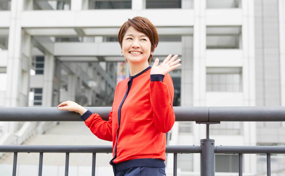 西山喜久恵アナ「子どもの気管支炎から水泳をはじめて、リレーの大会も出てます」｜CHANTO WEB