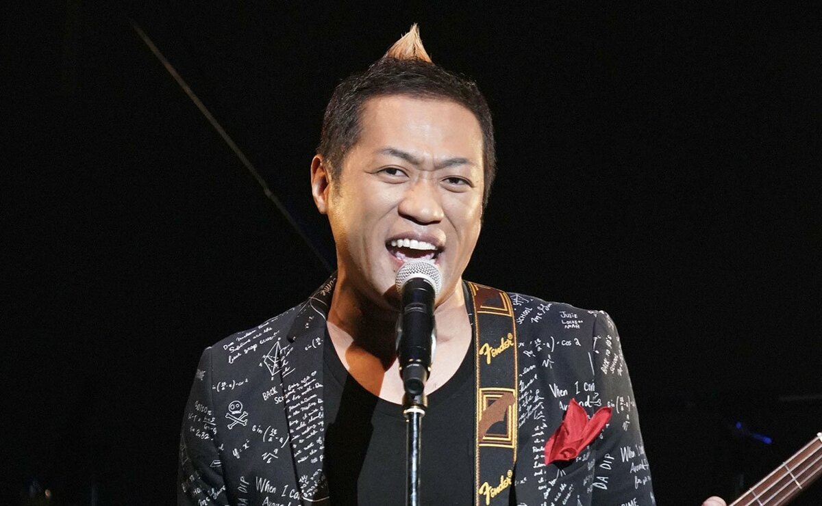 はなわ「風呂なしボロ家」で同棲始めるも…妻の病気、膨らむ借金『佐賀県』ヒット前に直面した「地獄」｜CHANTO WEB